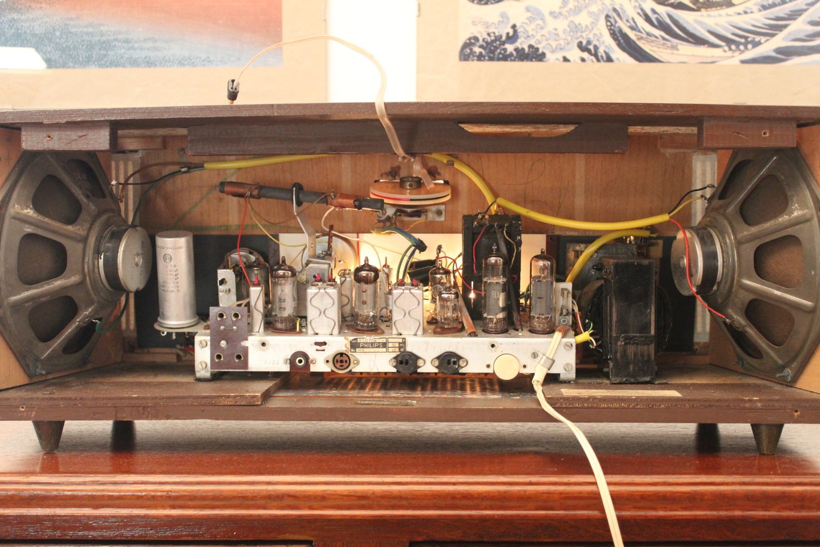 Philips saturn 511 stereo – Antica Radio