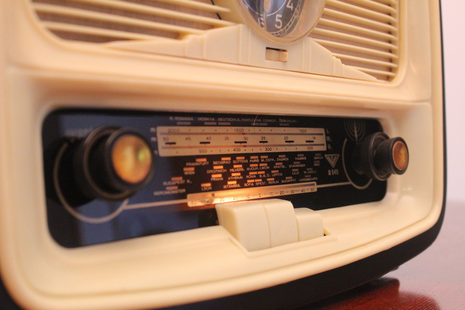 Videoton R545 – Antica Radio