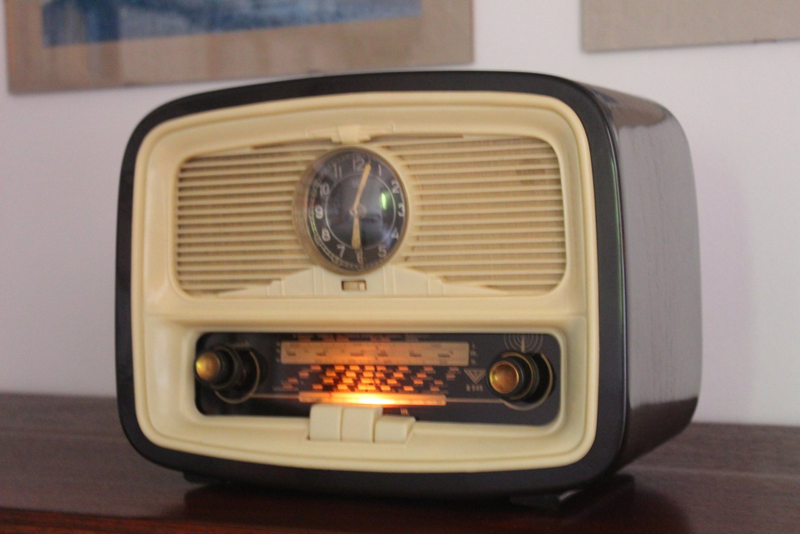 Videoton R545 – Antica Radio
